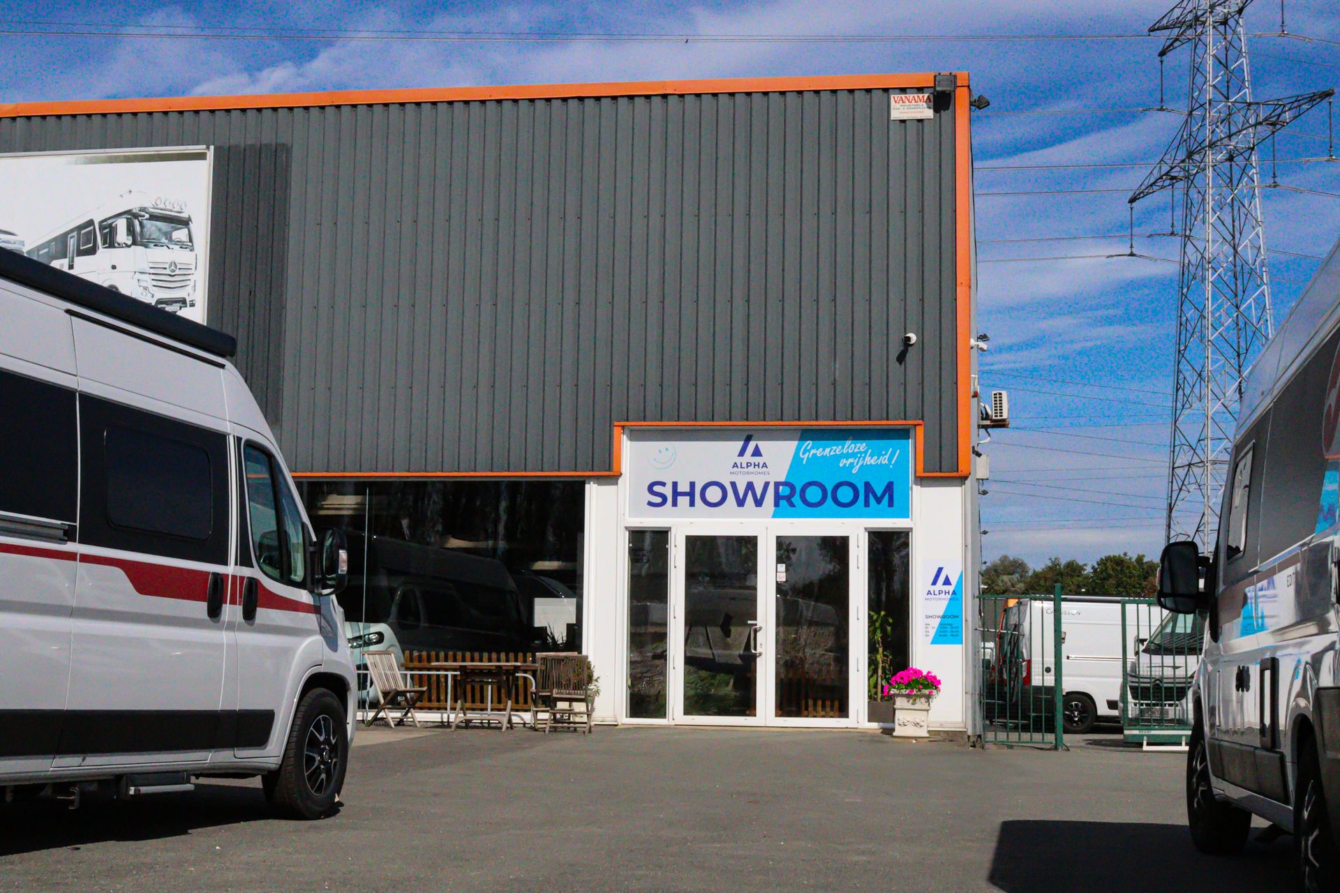 Showroom Alpha Motorhomes in Temse