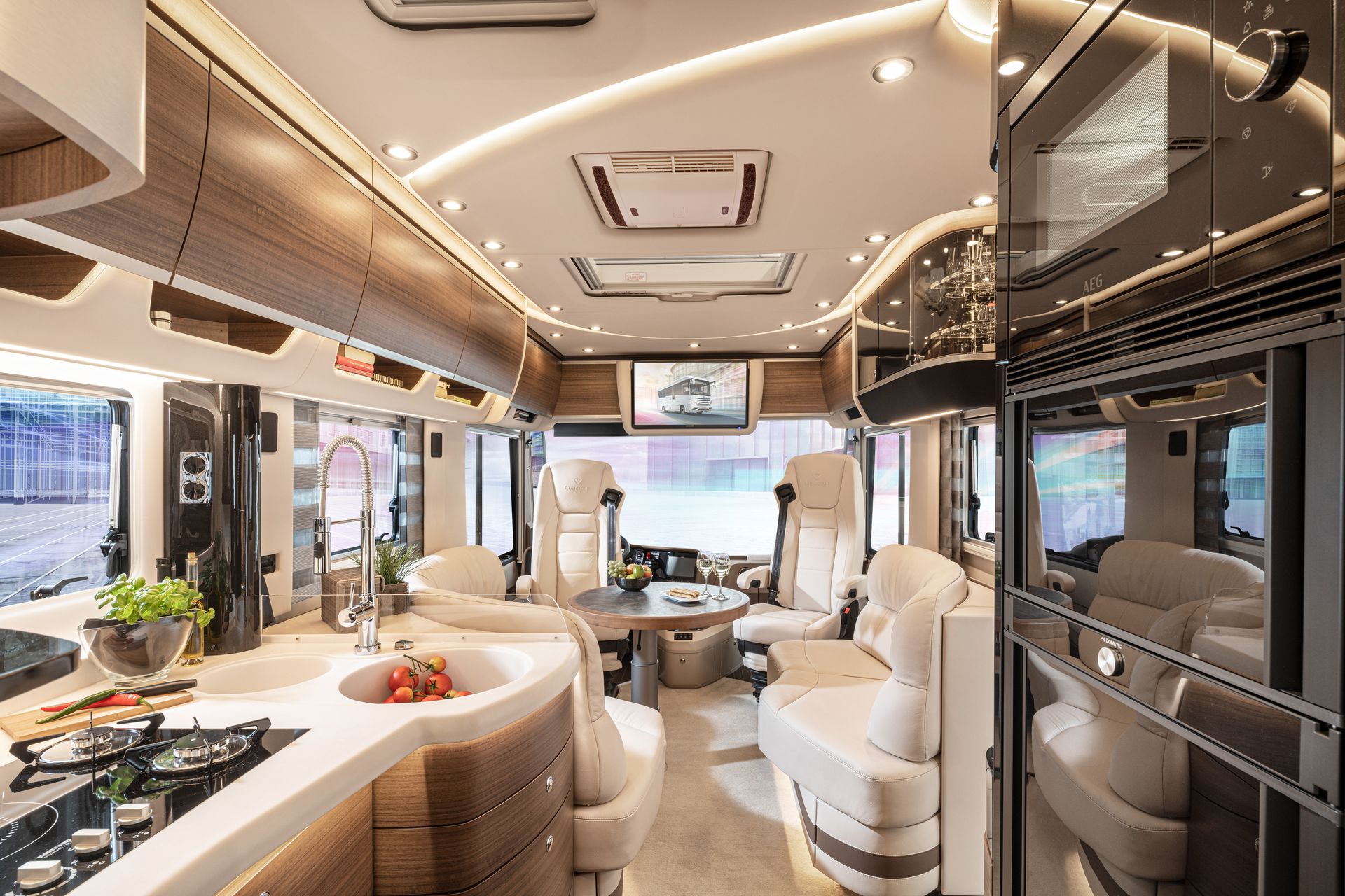Ontdek het gamma van Concorde bij Alpha Motorhomes